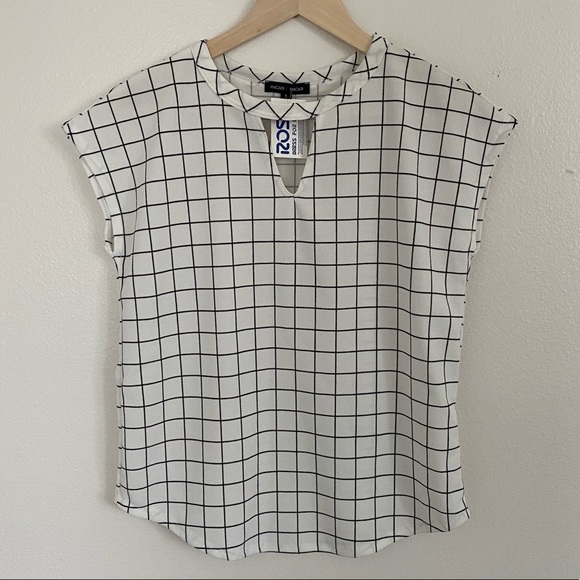 Moa Moa | Tops | Moa Moa Black White Grid Top | Poshmark